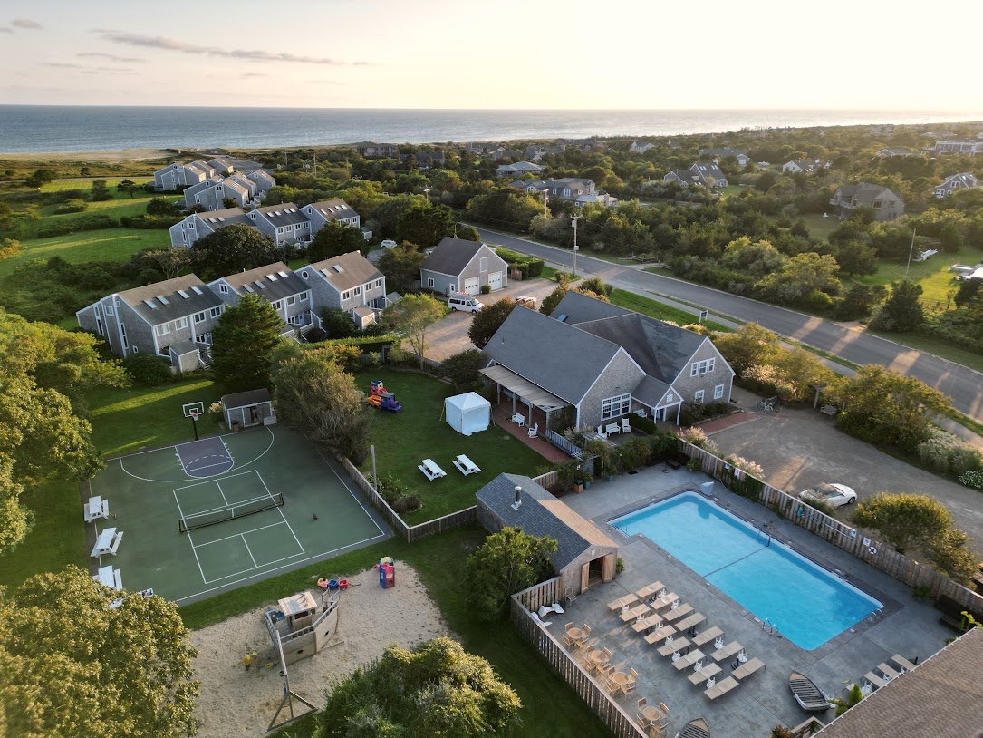 C6 Townhouse - Winnetu Oceanside Resort